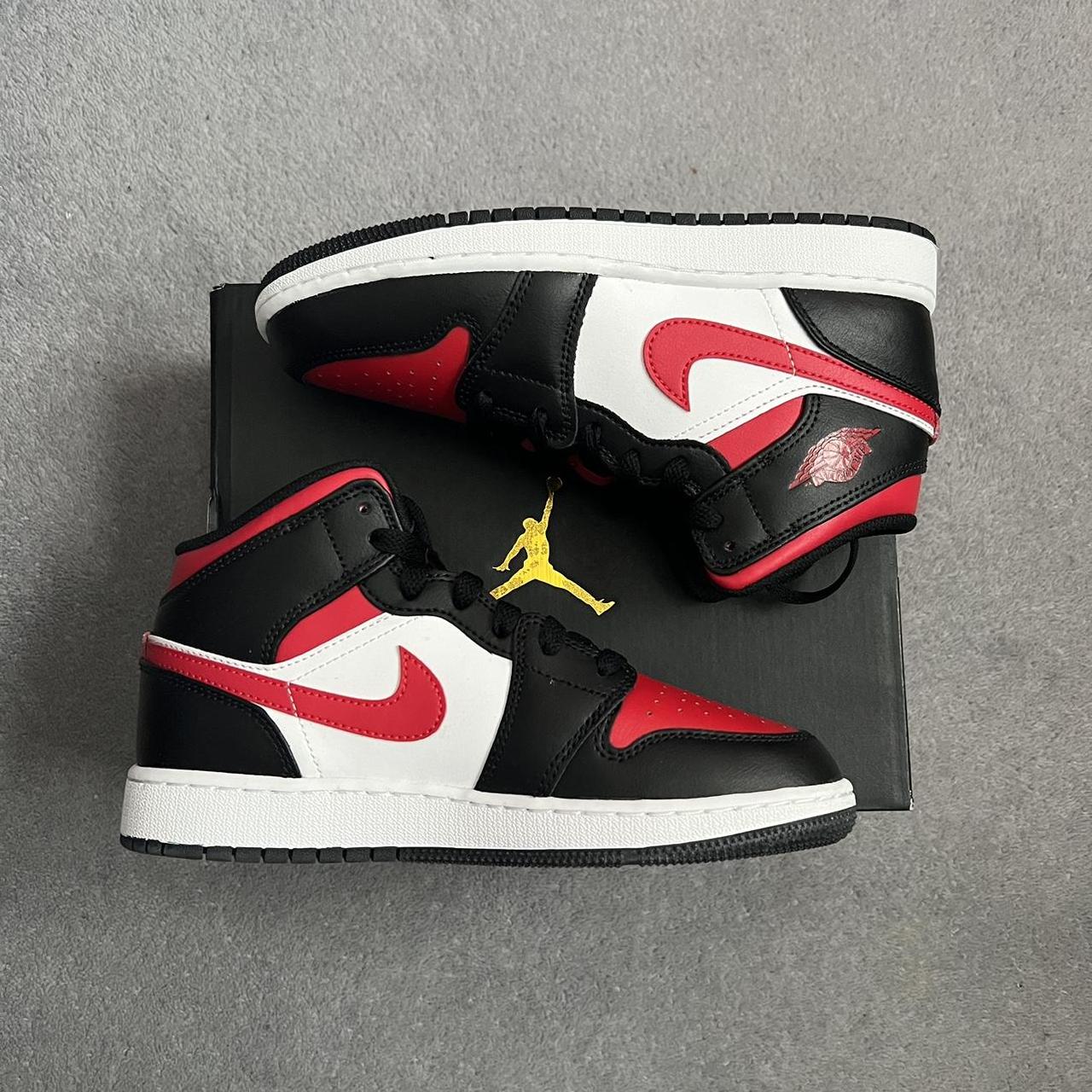 Jordan Women's Black and Red Trainers | Depop