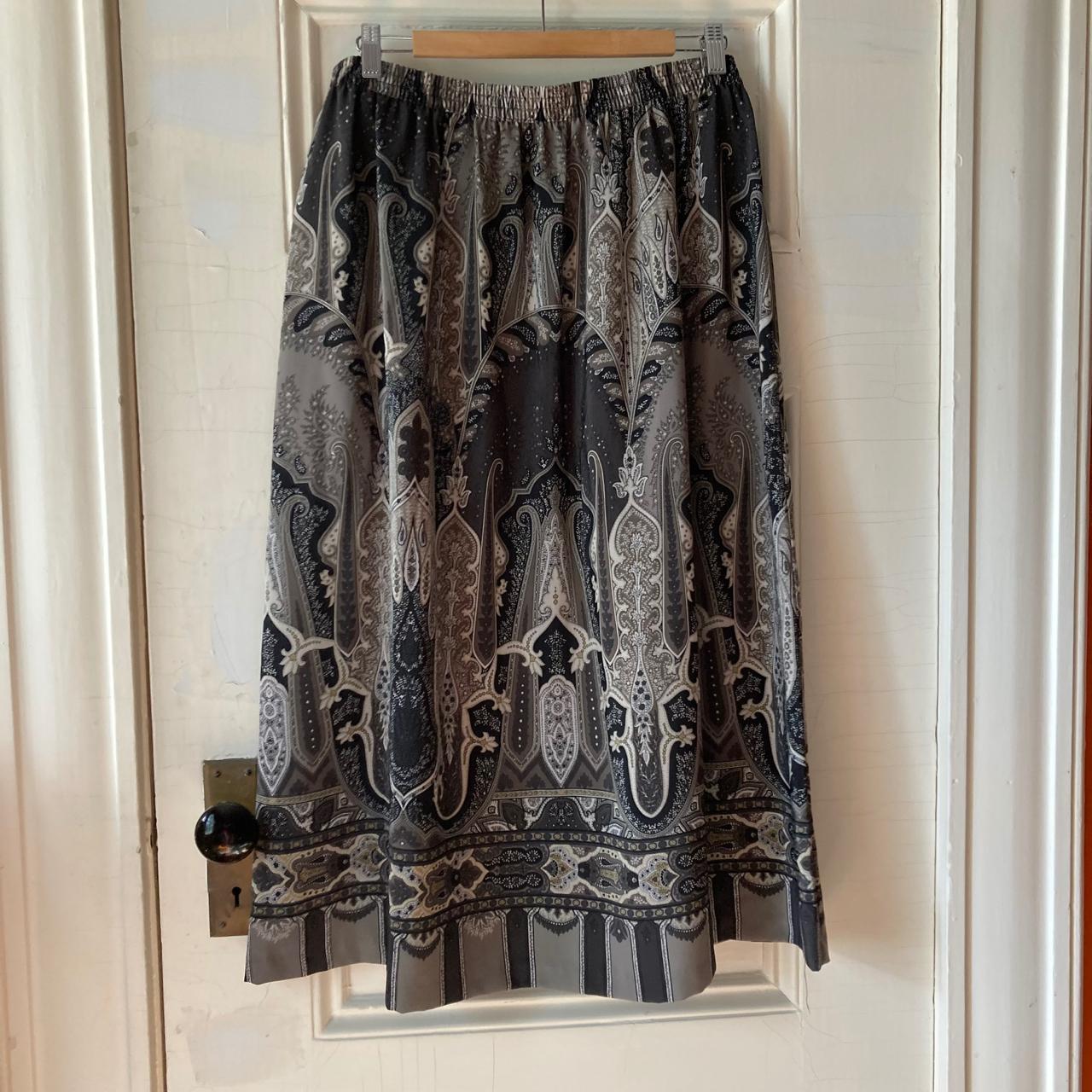Cricket Lane vintage 90s? maxi skirt. Gray, black,... - Depop