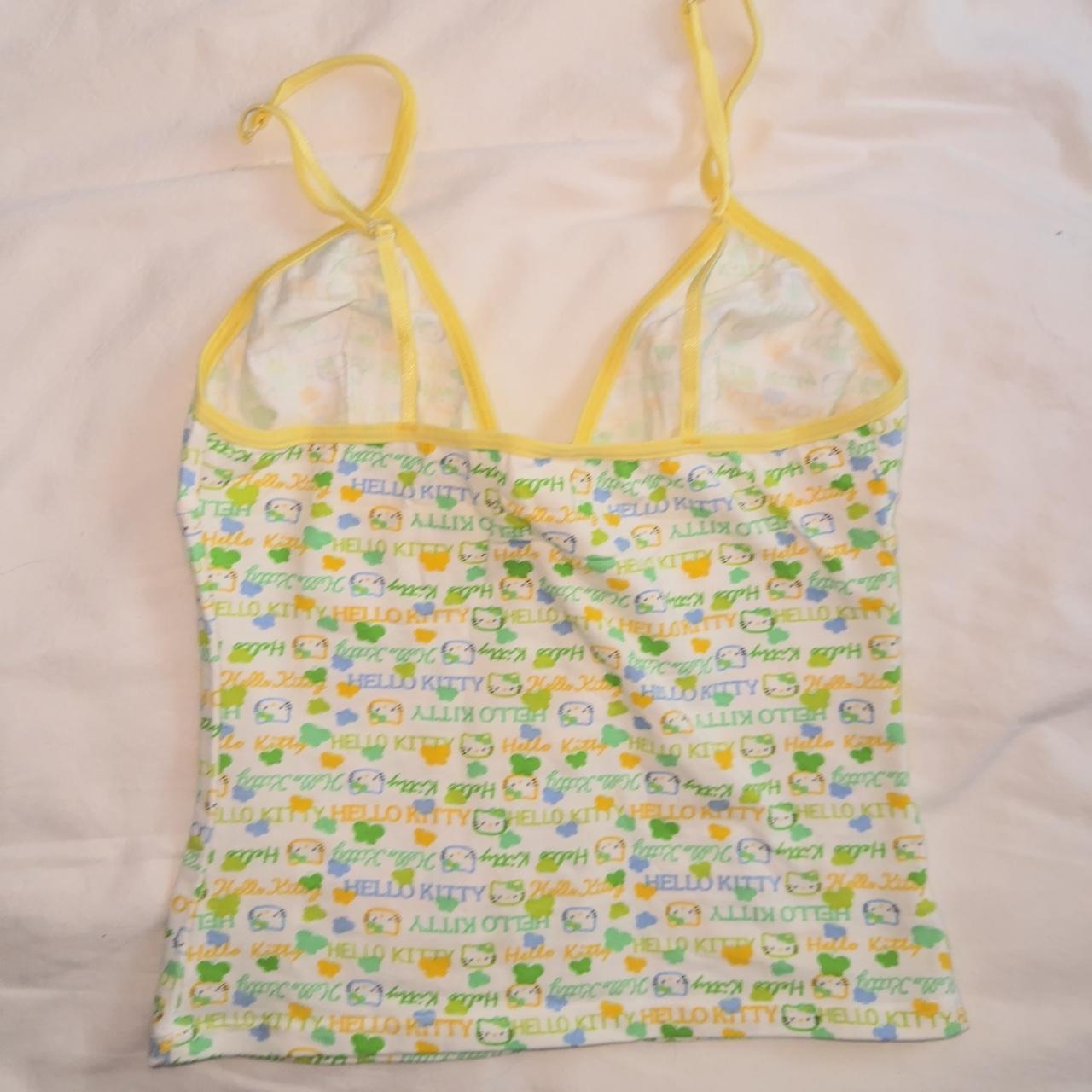 hello kitty tank top estimated xs Please look at... - Depop