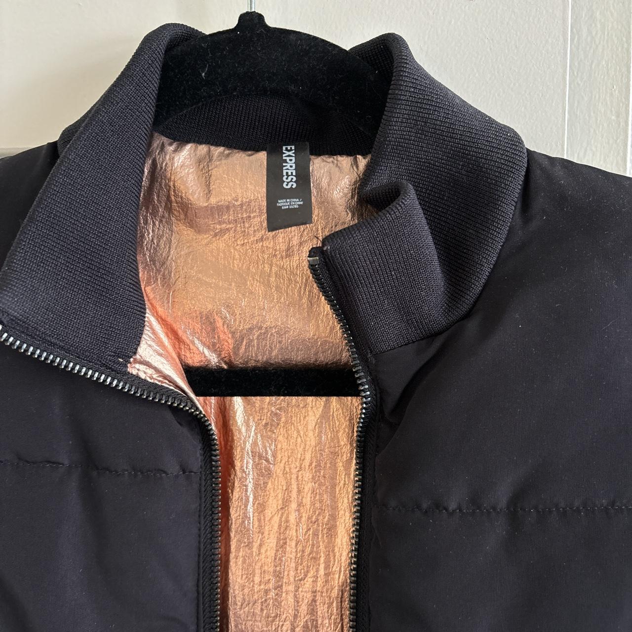black express puffer reversible - Depop