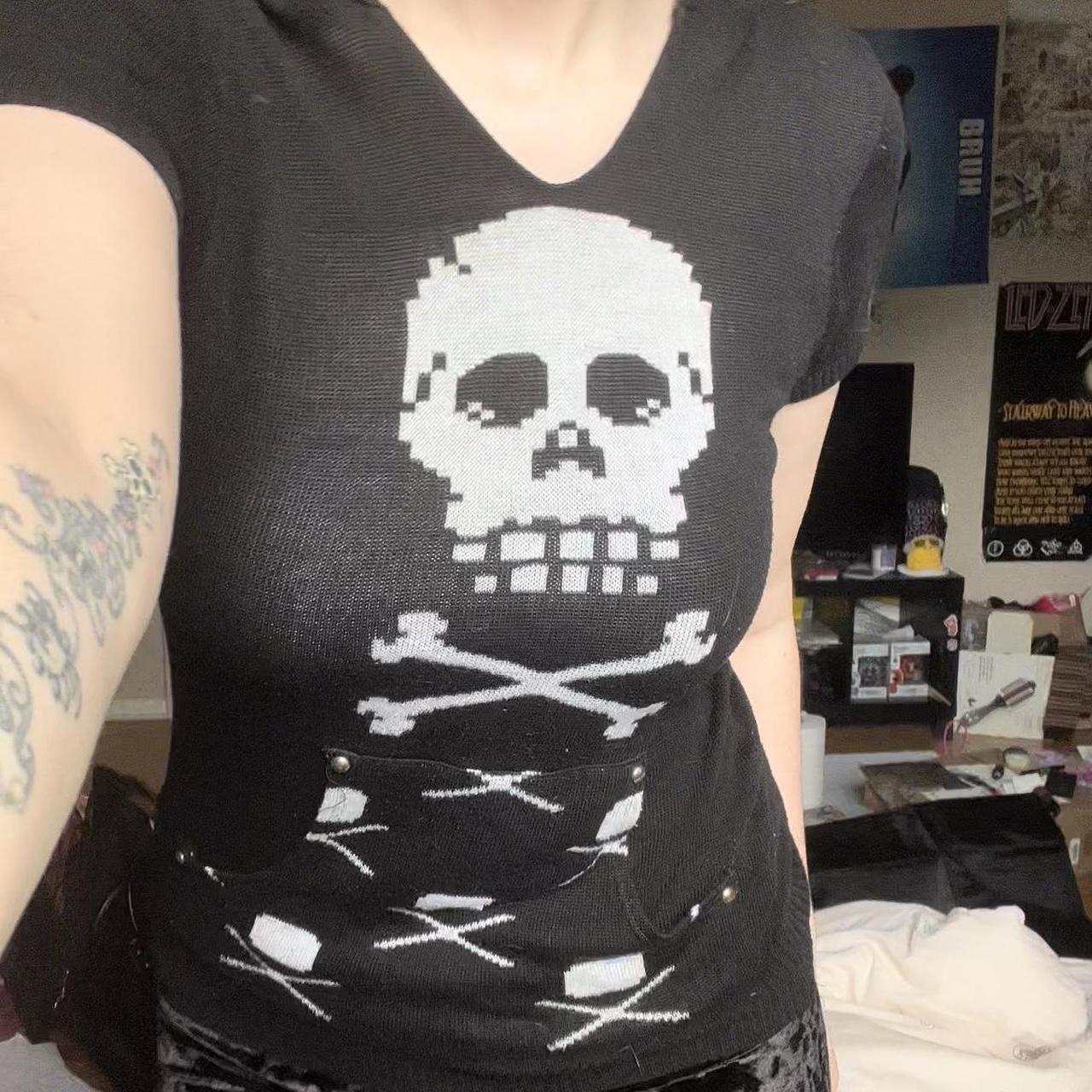 RARE early 2000s top from old hot topic !! #emo... - Depop