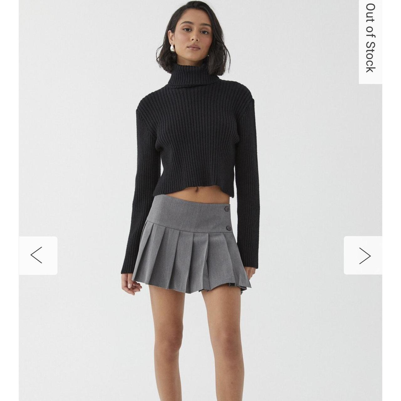 supre Tilly pleated skirt - never worn tag still on... - Depop