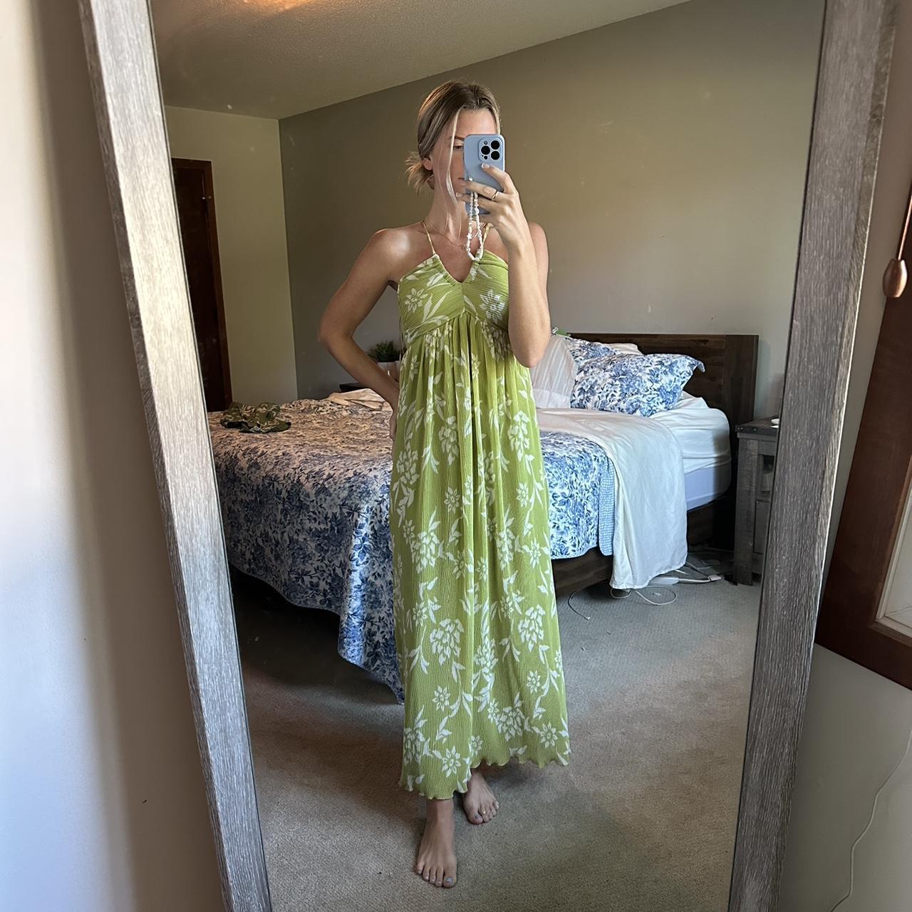 Sincerely Jules green Maxi plisse dress. Perfect... - Depop