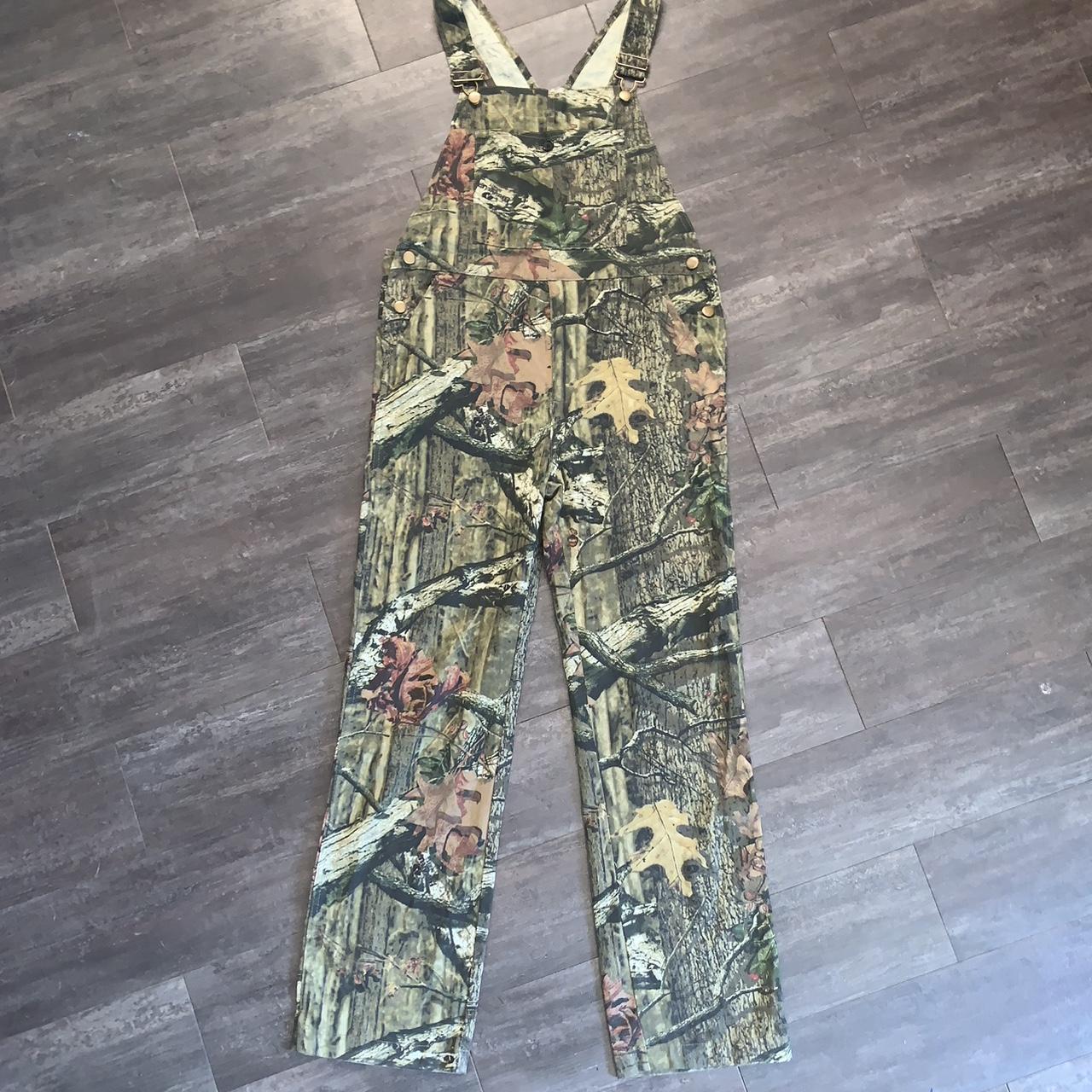 Mossy Oak/Break Up infinity camo overalls! Hardly... - Depop