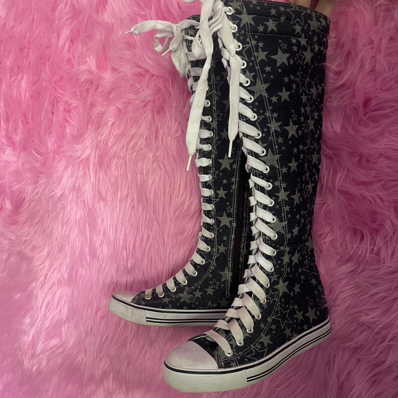 KNEE HIGH STAR CONVERSE soooooo cute Size 8.5 Zips... - Depop