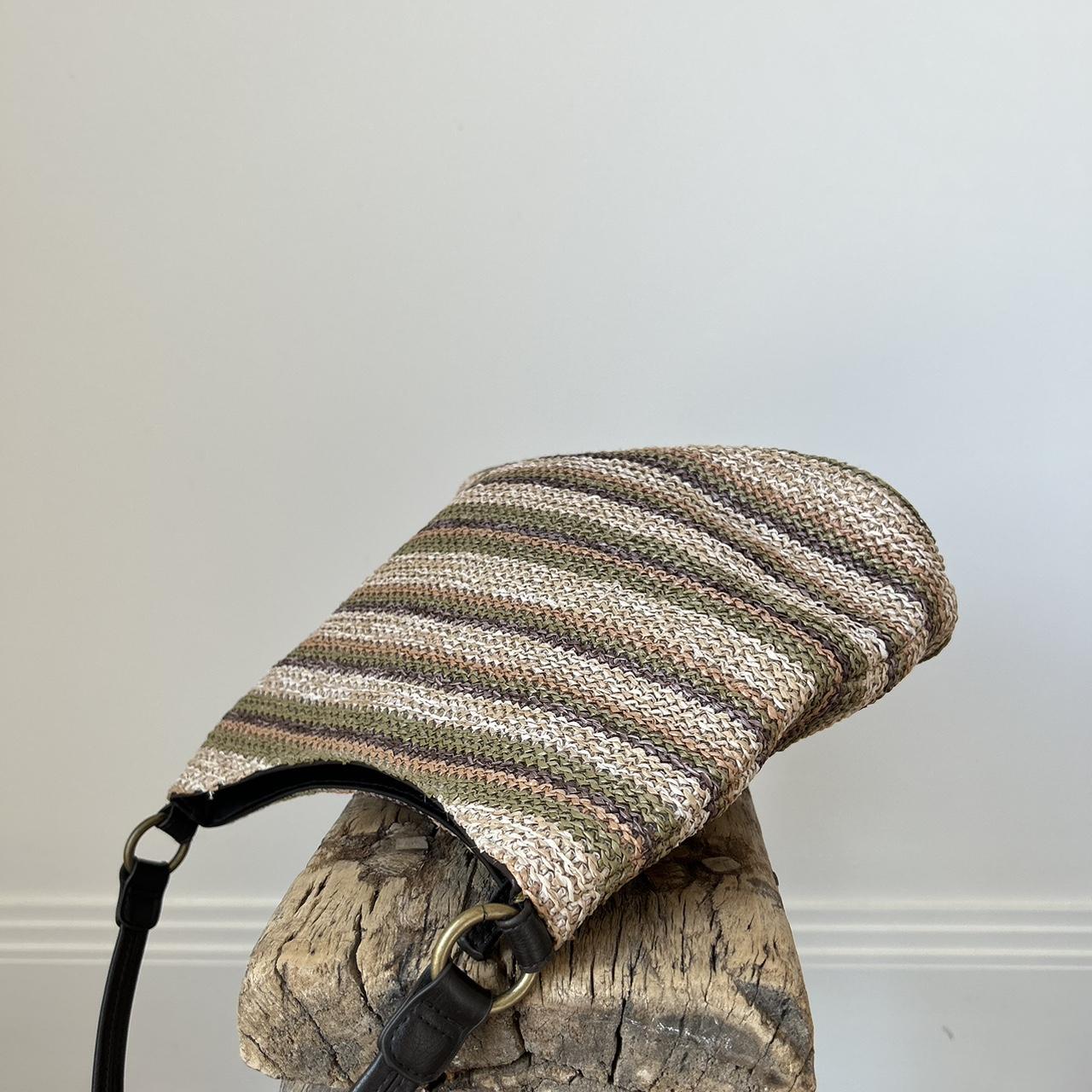 Vintage 00's beachy shoulder bag 🥥 Brand -... - Depop