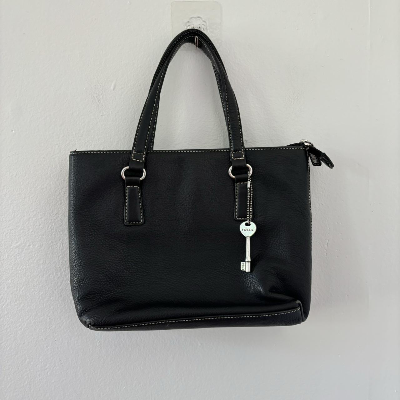 Y2K 90s Fossil Black Leather Handbag Cute little... - Depop