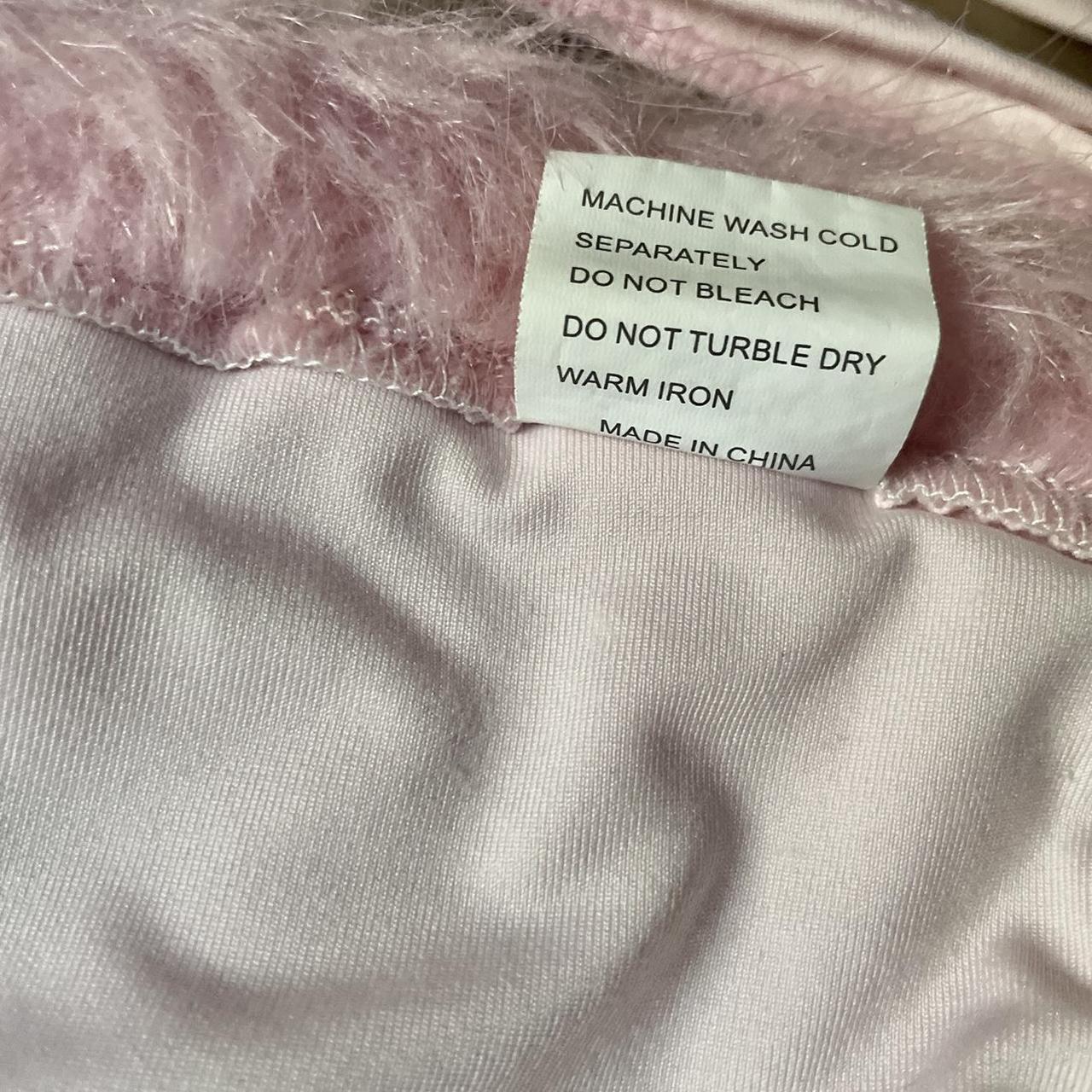 baby pink faux fur triangle top o/s #festival... - Depop