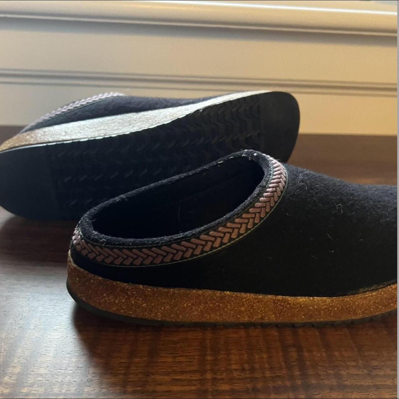 Women’s LLBean slipper clog size 9 but fit more like... - Depop