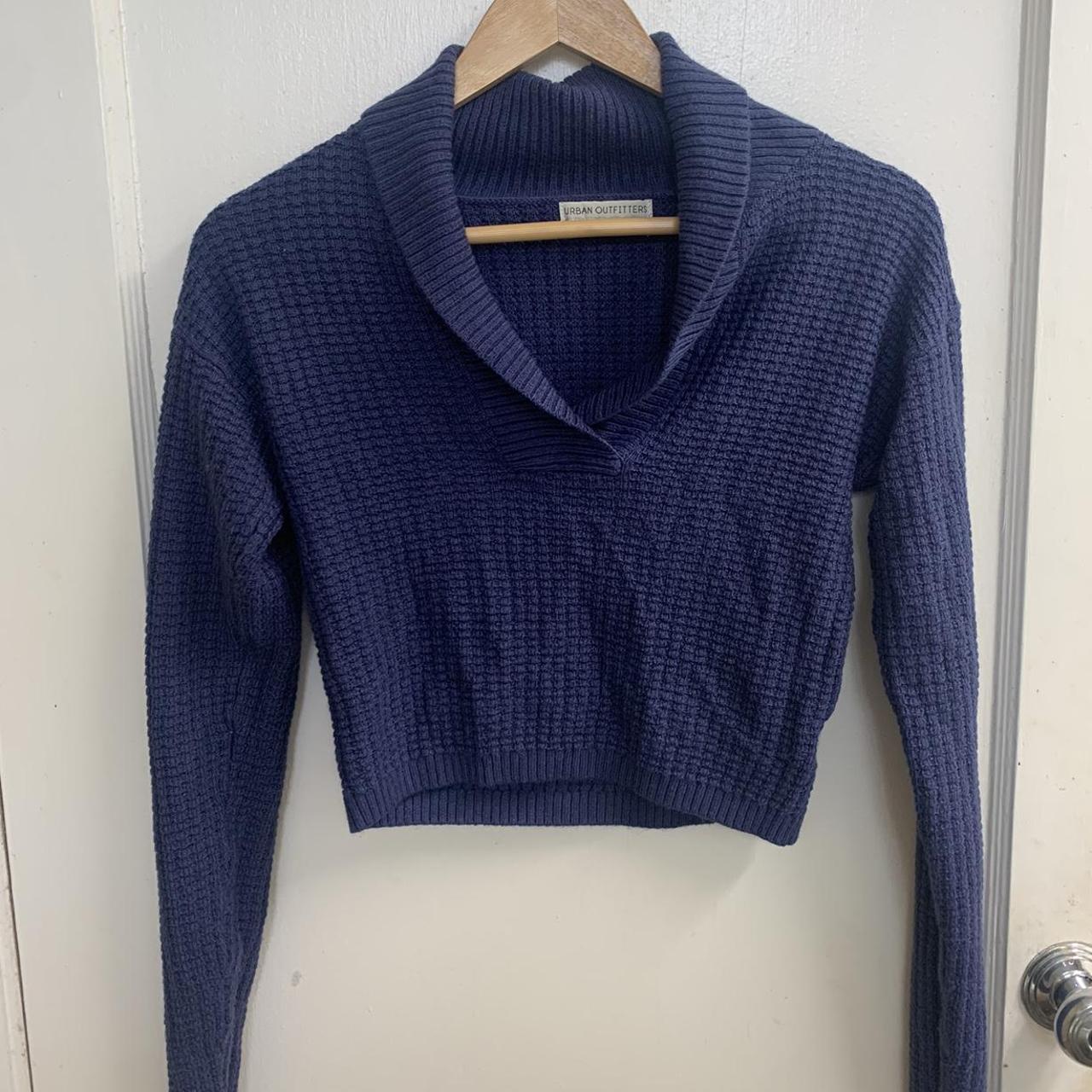 💙 Cozy and adorable knit blue cropped sweater from... - Depop