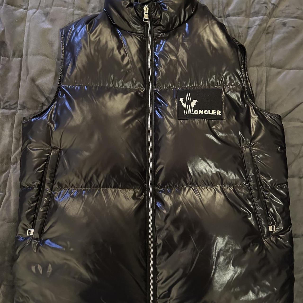 Moncler Gilet Puffer Body Warmer Jacket Size 3... - Depop
