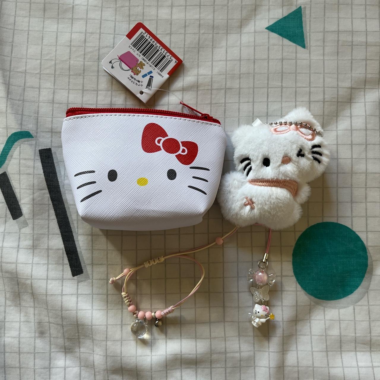 Hello Kitty Set includes: - hello kitty... - Depop
