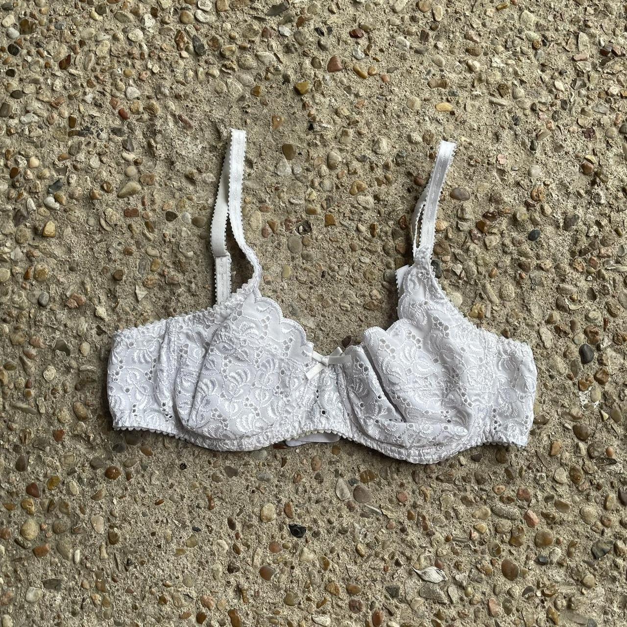 white bra vintage girly dainty underwire bra with... - Depop