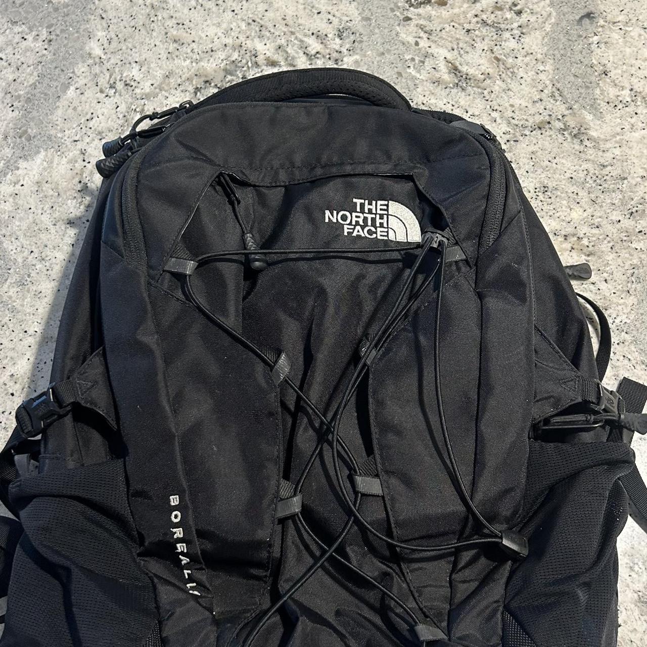 Black the north face backpack - Depop