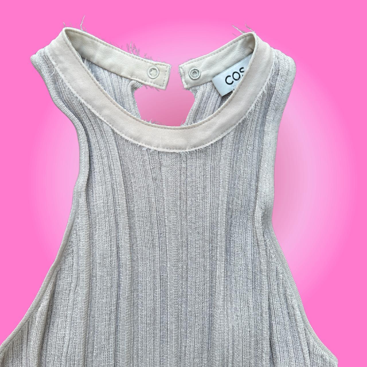 COS longline tank so flattering and... - Depop