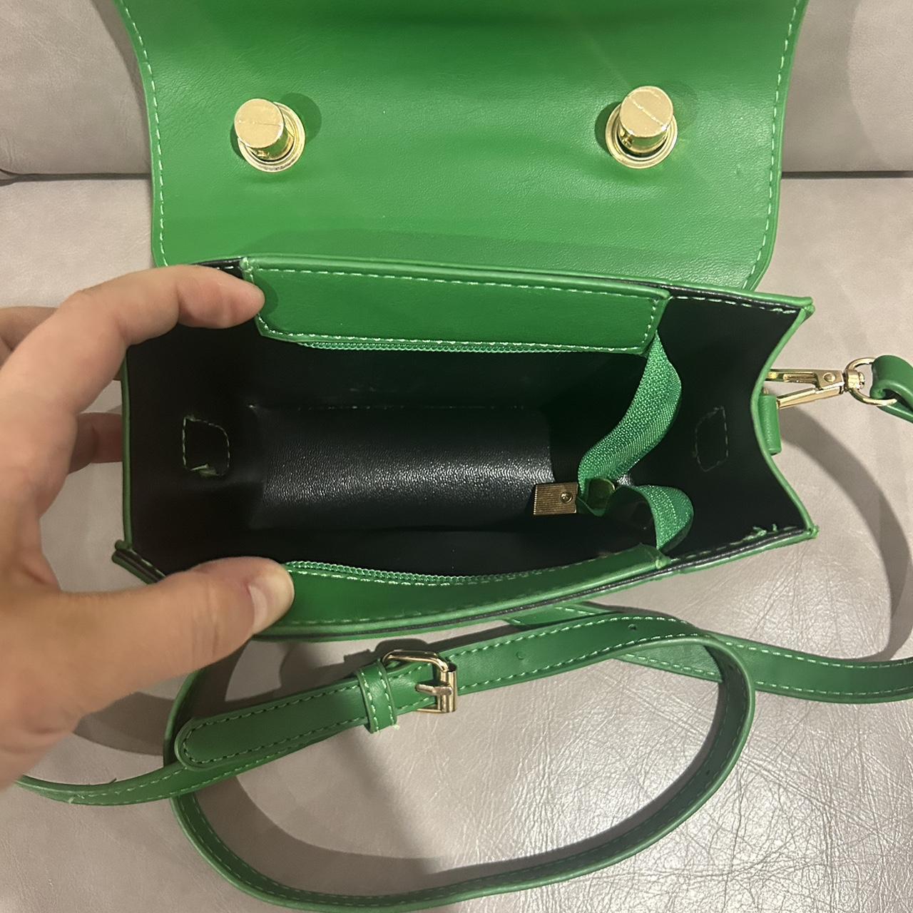 Green mini side bag - Depop