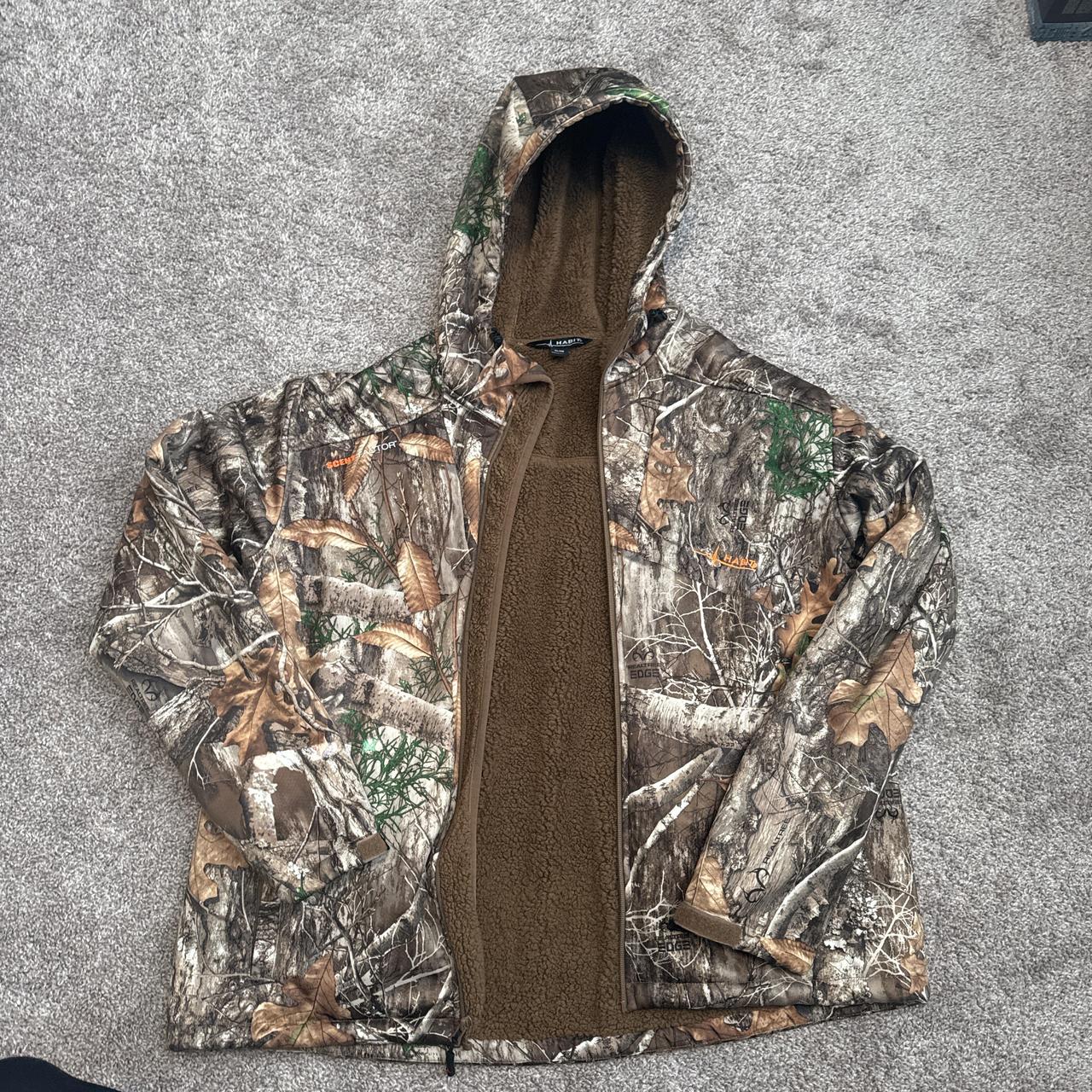 Realtree habit Brown and green camo hooded fleece... | Depop