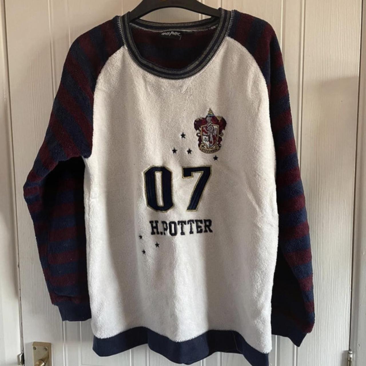 Fleece Harry Potter pyjama set Worn a few times - Depop
