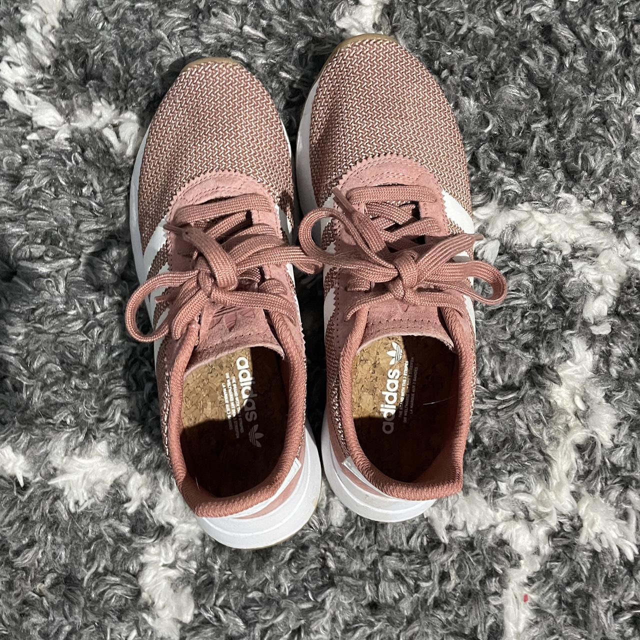 Adidas Women's Pink Trainers | Depop