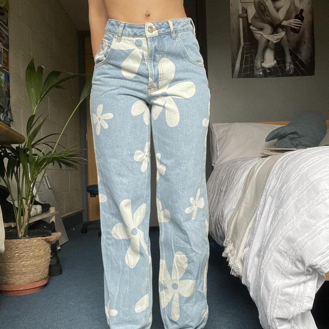 Tiger mist blue denim jeans Flower / daisy bleached... - Depop