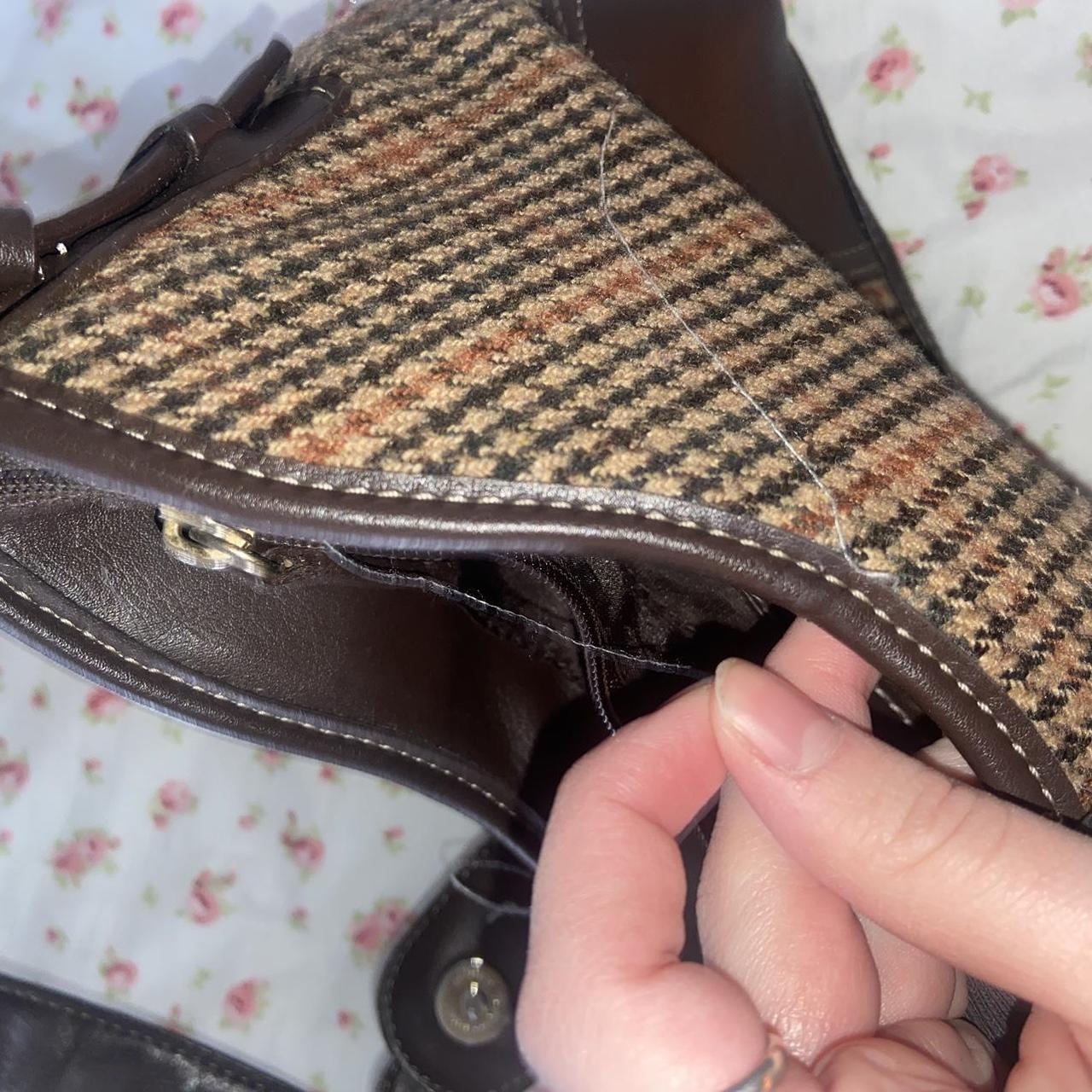 plaid brown and tan purse gives me clueless... - Depop