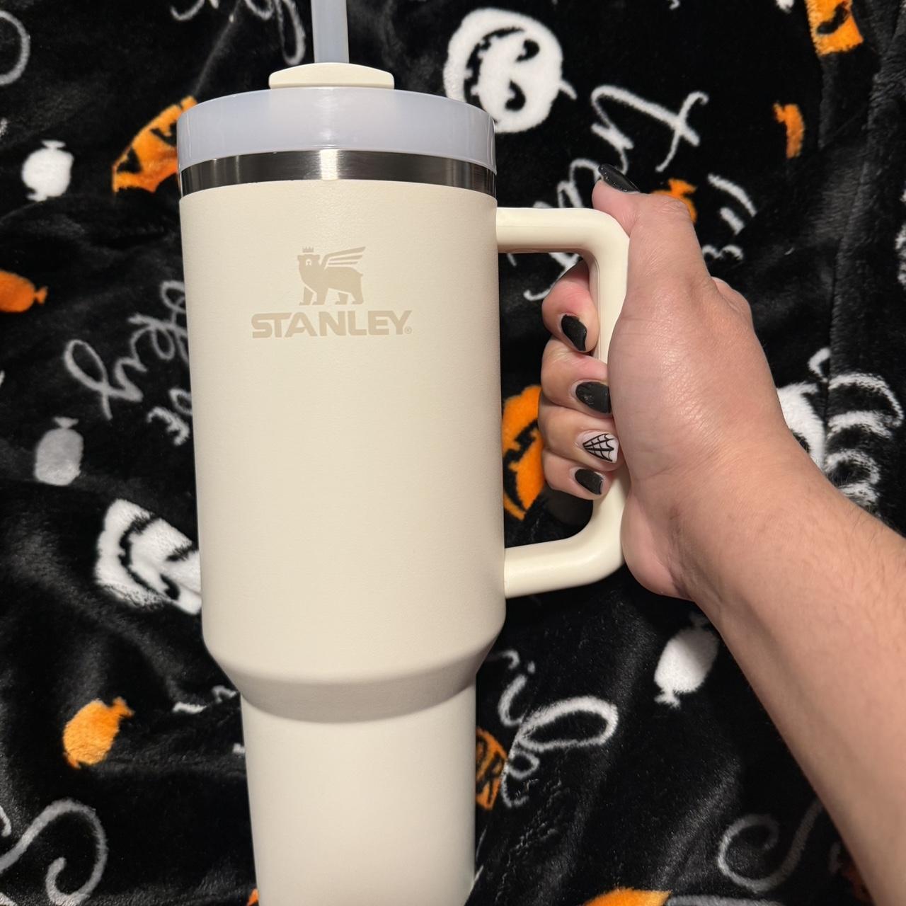 Cream 40oz Stanley Cup. Used but in really good... - Depop