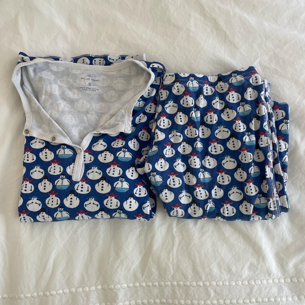 Roller rabbit snowman pjs size small - Depop