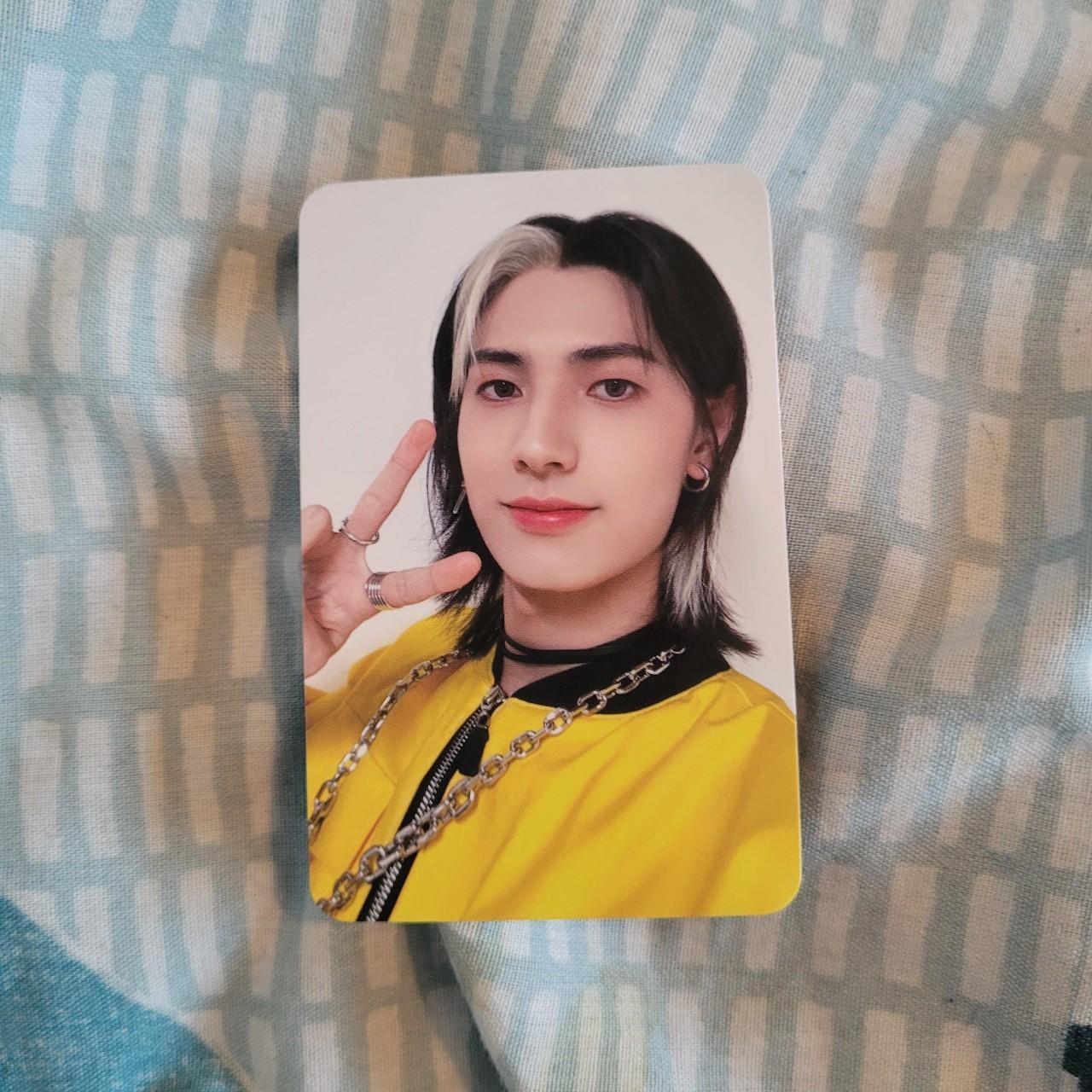 WTS Xdinary Heroes jooyeon hello world mmt... - Depop