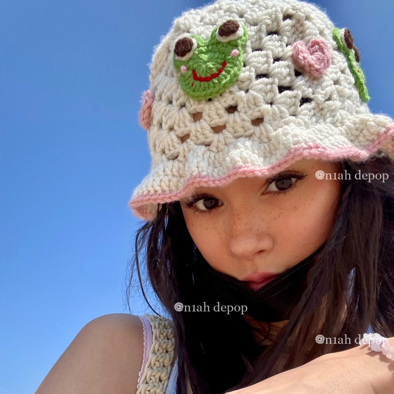 Cute Cottagecore Bucket Hat with 4 Green Frogs and... - Depop