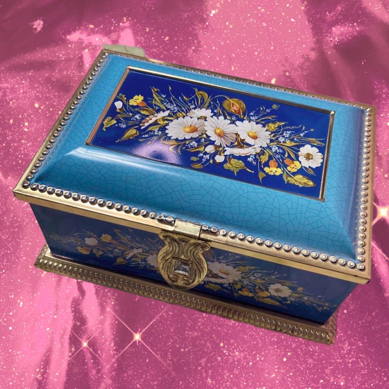 Blue and gold vintage stash box with daisy pattern.... - Depop