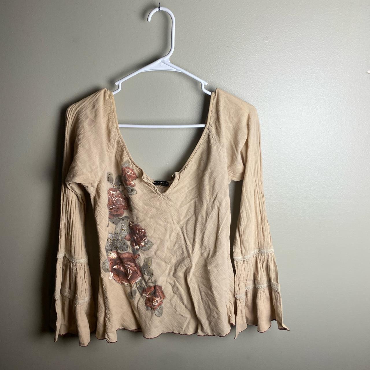 Y2k cottage core peasant top With bell sleeves... - Depop