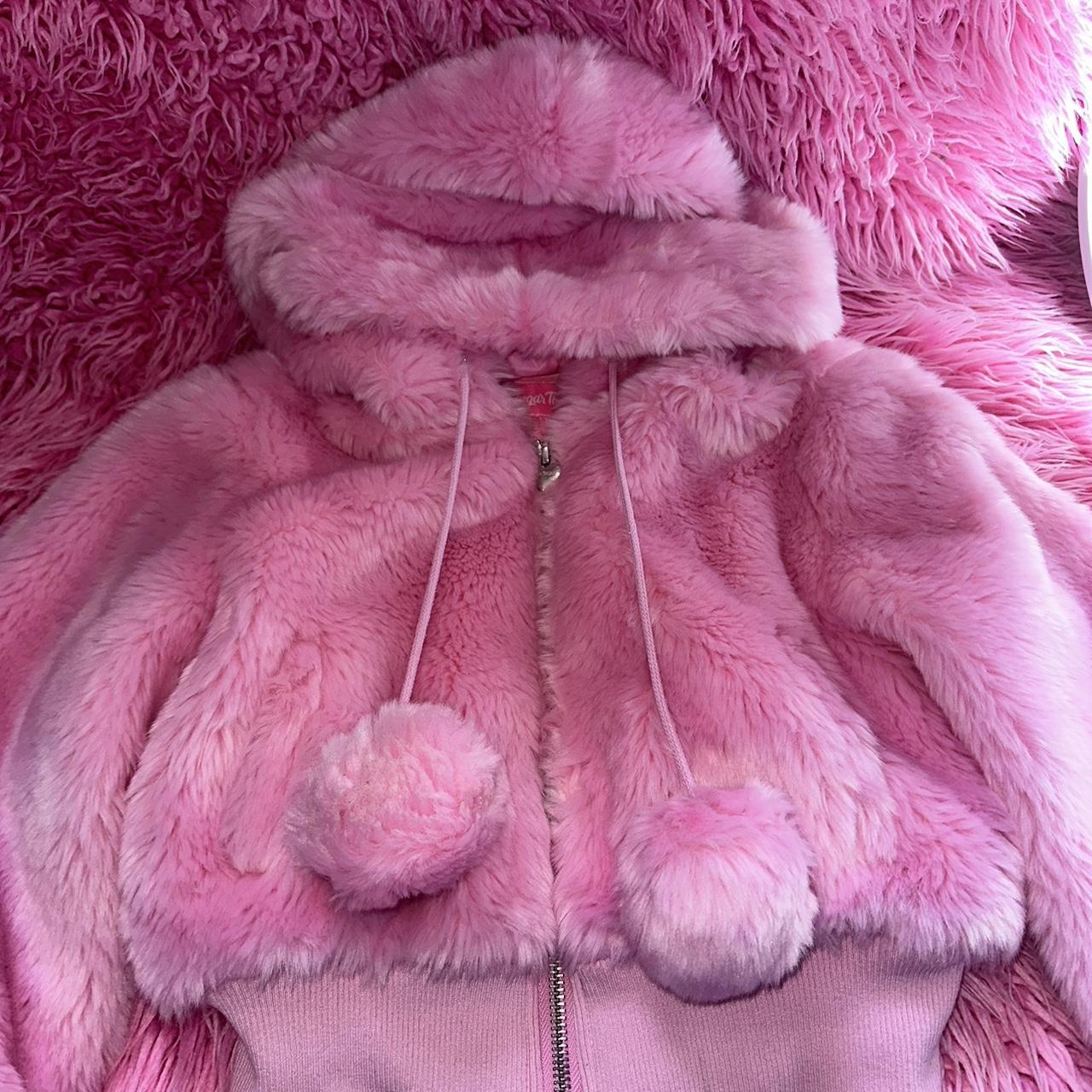 💕Sugar Thrillz Pink Fluffy Jacket💕 Size: MEDIUM but... - Depop