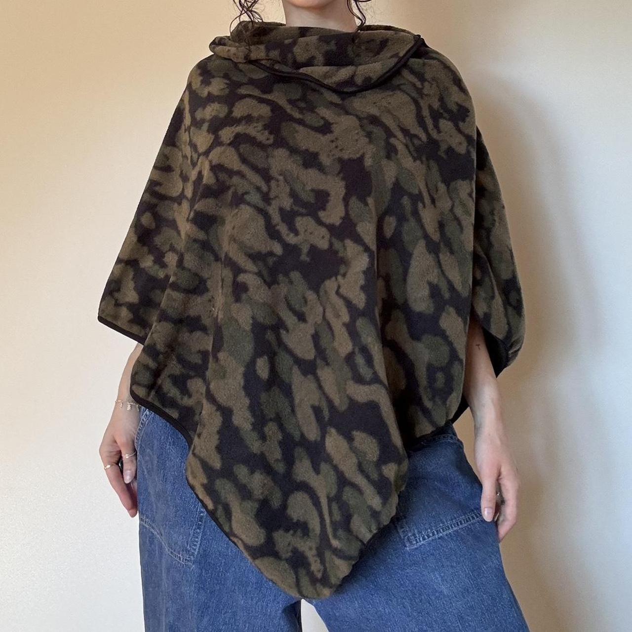 Y2K camouflage shawl cape jacket from the early... - Depop
