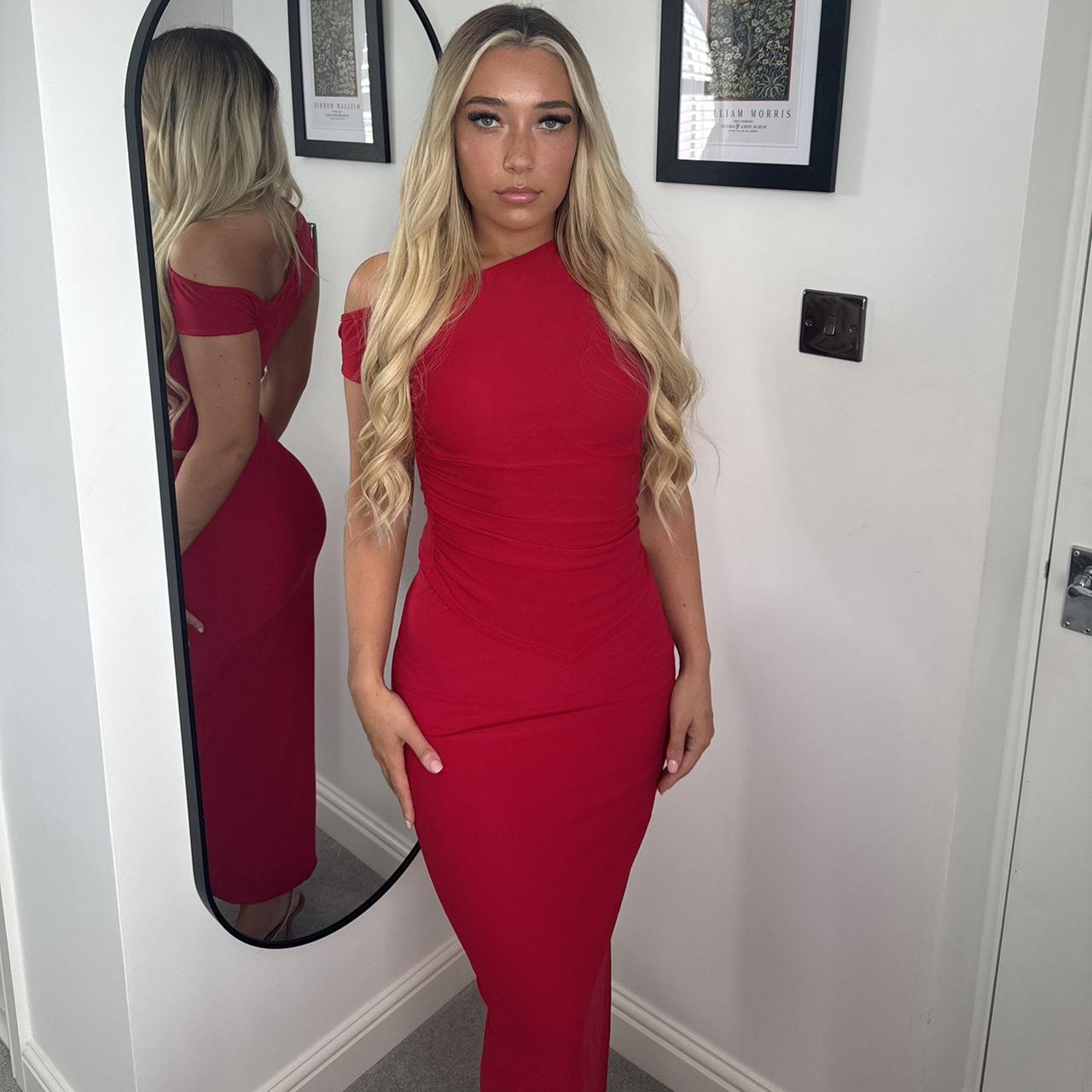 Stunning red coord stretchy material. So flattering... - Depop