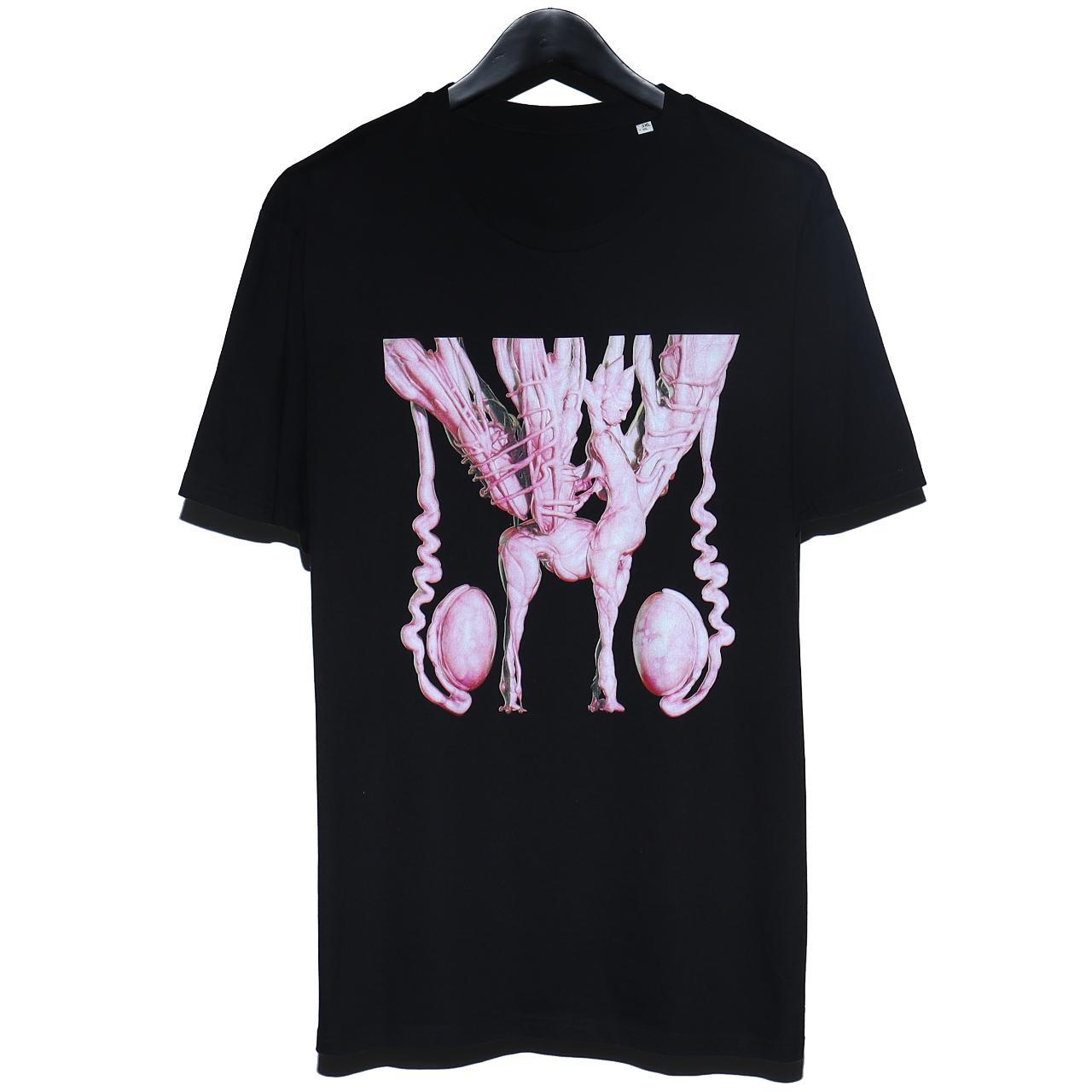 Jesse Kanda Wwomb 'Uterus' Tee . Jesse Kanda is a... - Depop