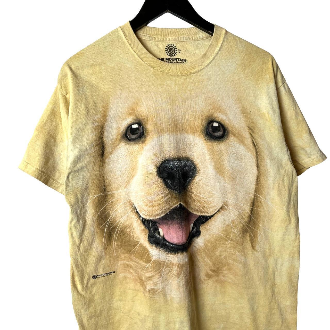 2015 The Mountain Golden Retriever T Shirt Medium M... - Depop