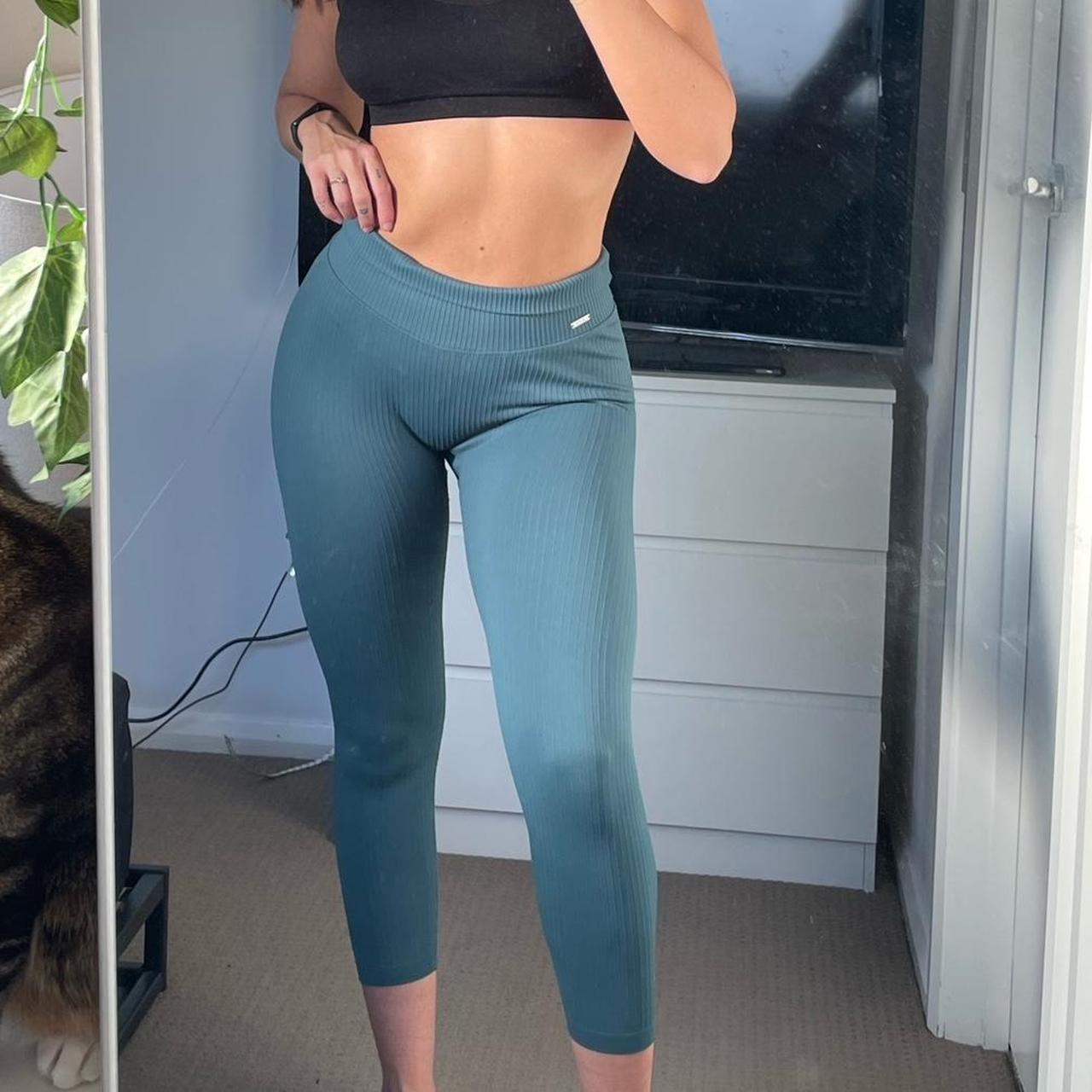 Aim’n Green Ribbed Leggings -Gorgeous green leggings... - Depop