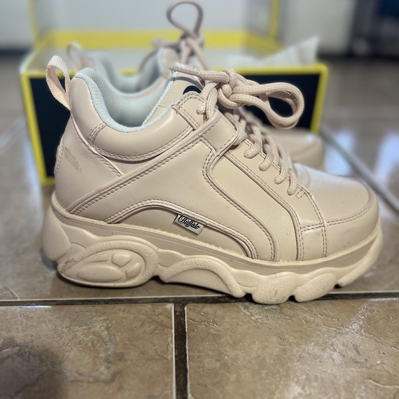 Buffalo London Women's Pink Trainers | Depop