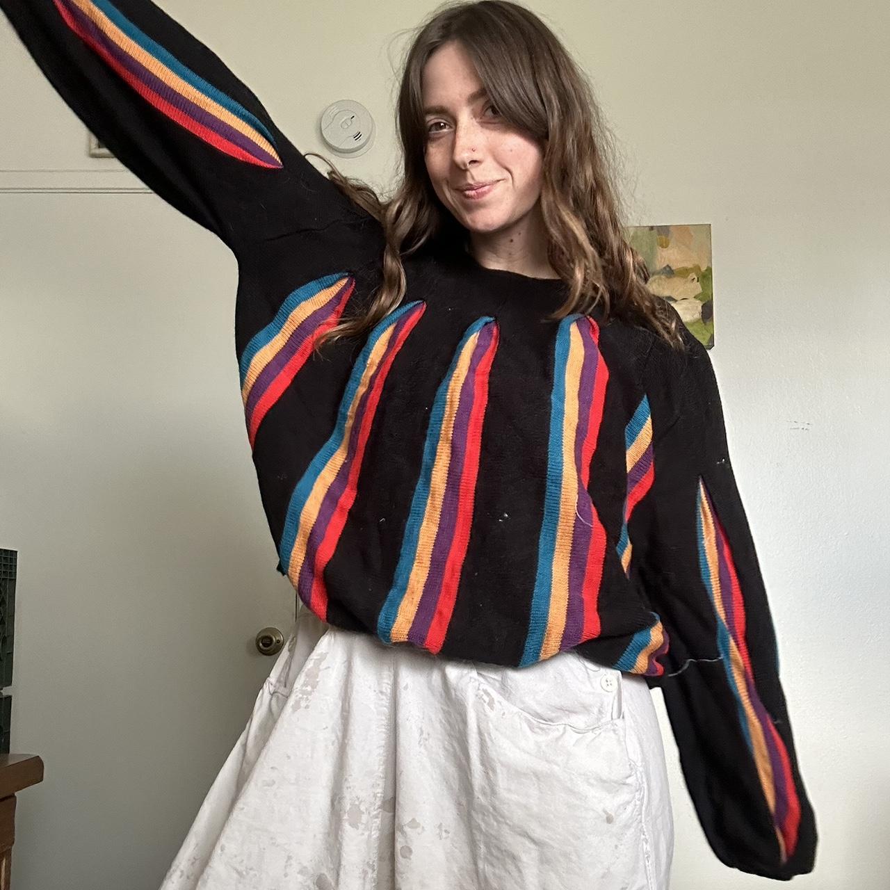 Tag reads: Lilly of California, 100% Acrylic Size... - Depop