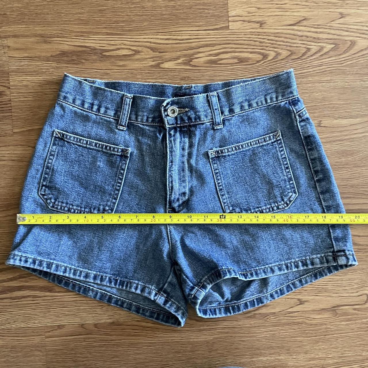 medium wash gap denim shorts in a size 4 waist:... - Depop