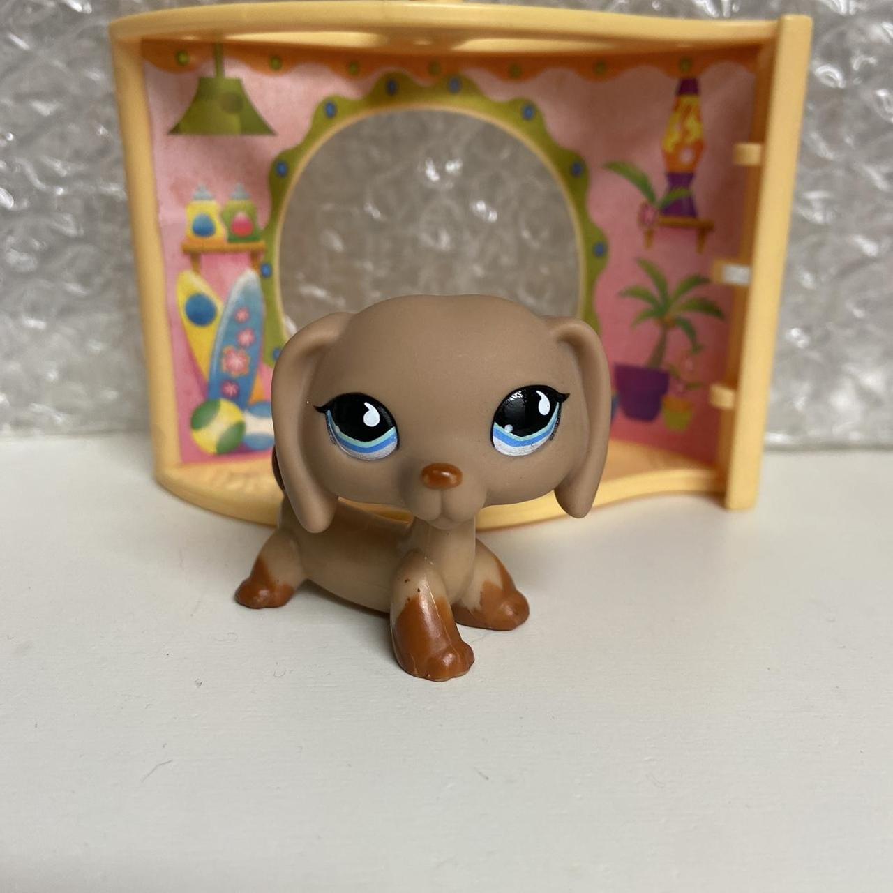 Littlest pet sho LPS main 5 authentic dachshund #518... - Depop