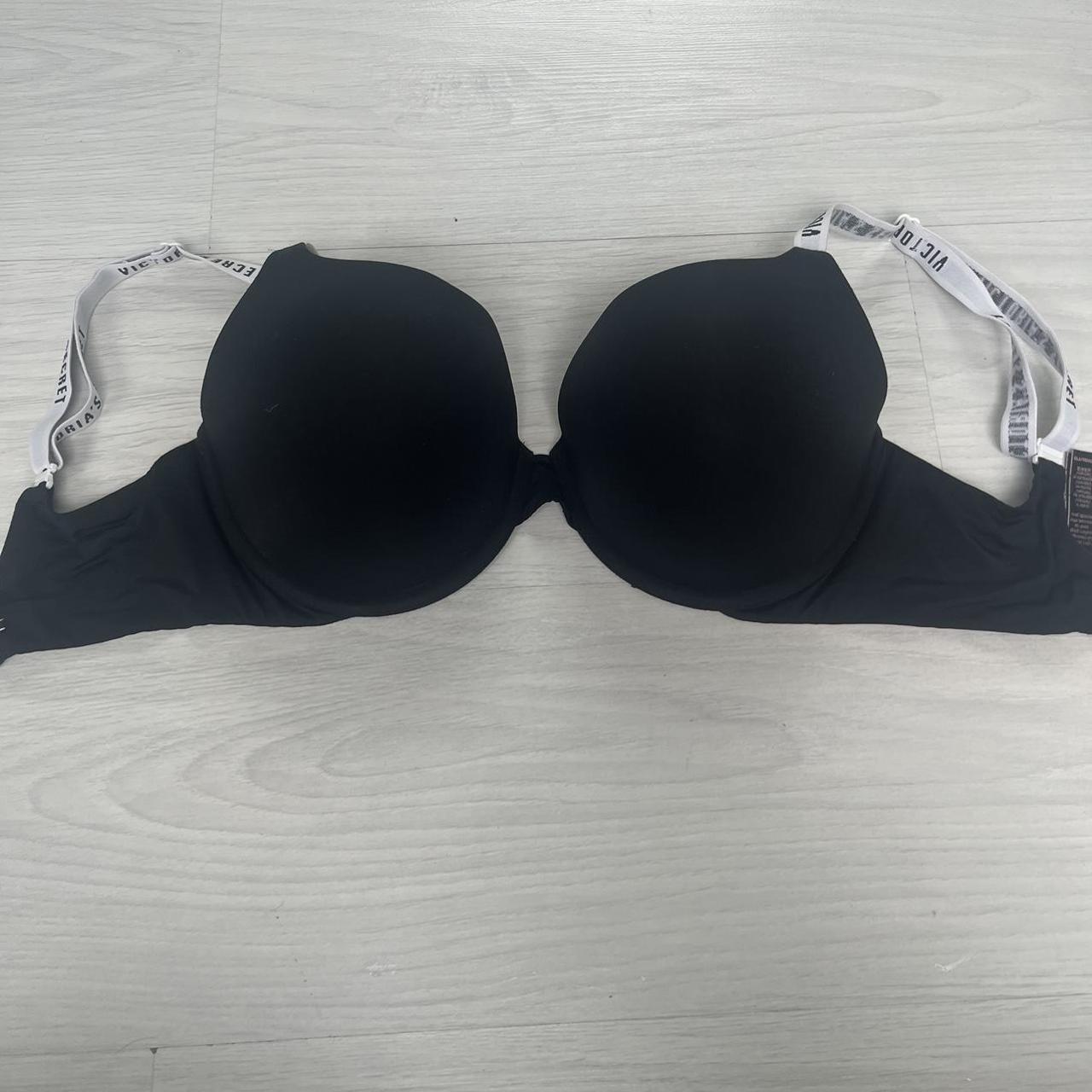 Victoria secret black push up bra Victoria secret... - Depop