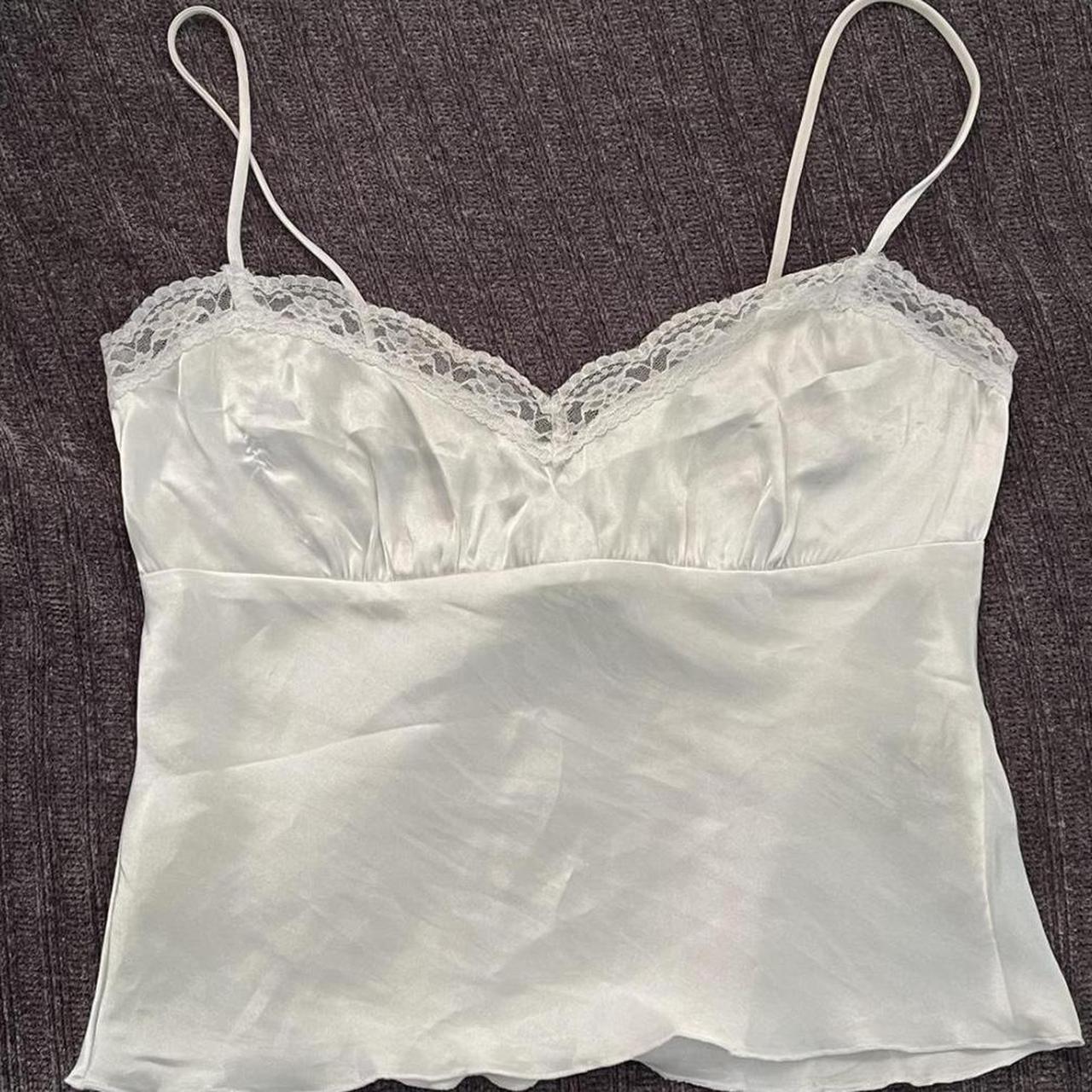 Angelic repop Description: Really sweet vintage... - Depop