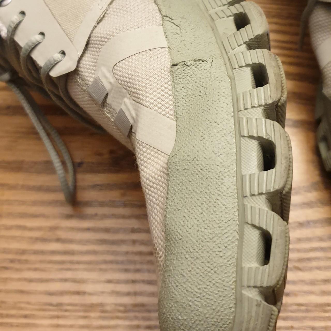 On Running Cloud Dip Running Shoes. UK 8 - Depop