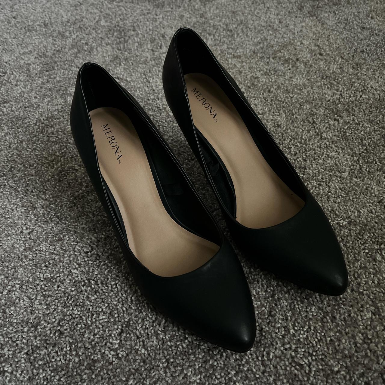 very sleek black heels with about a 2.5 inch heal.... - Depop