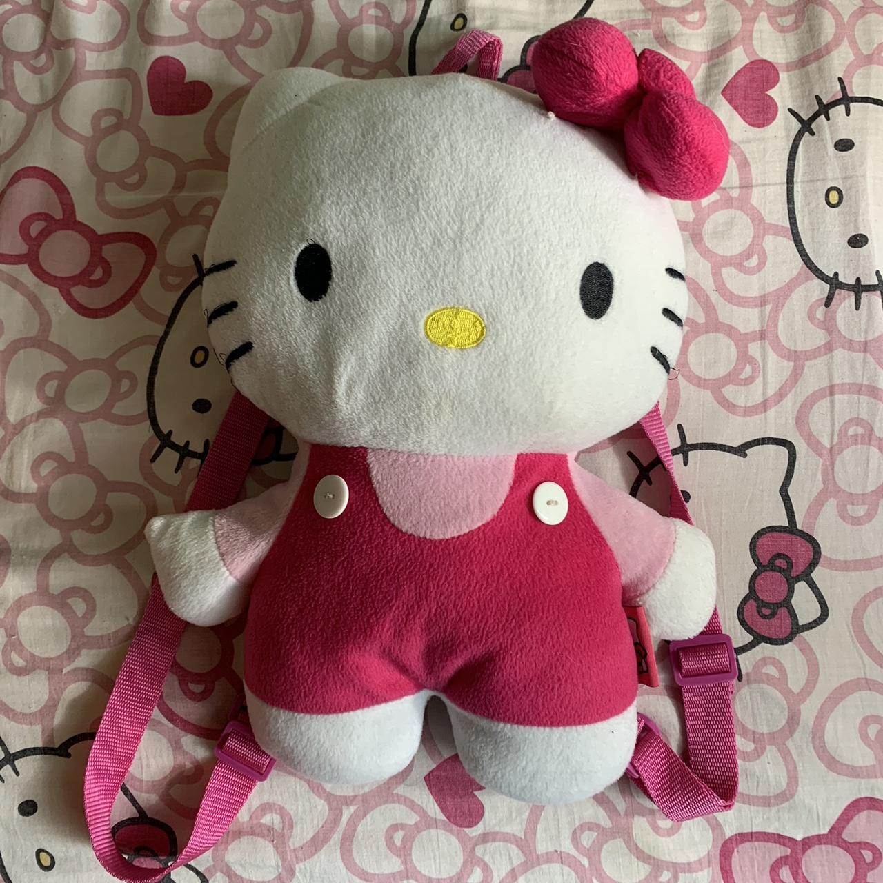Adorable hello kitty back pack In mint condition... - Depop