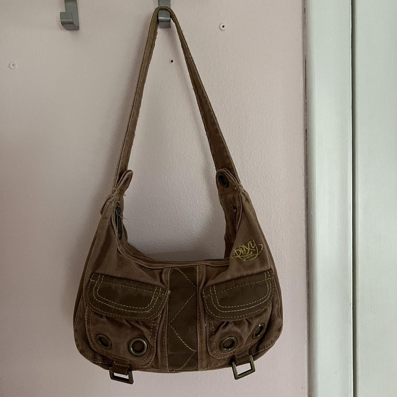 roxy canvas shoulder bag🧸🤎fall vibes🍂 i do not... - Depop