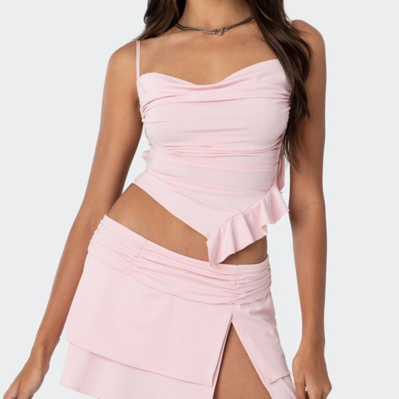 Small pink Edikted Top new with tags #edikted... - Depop