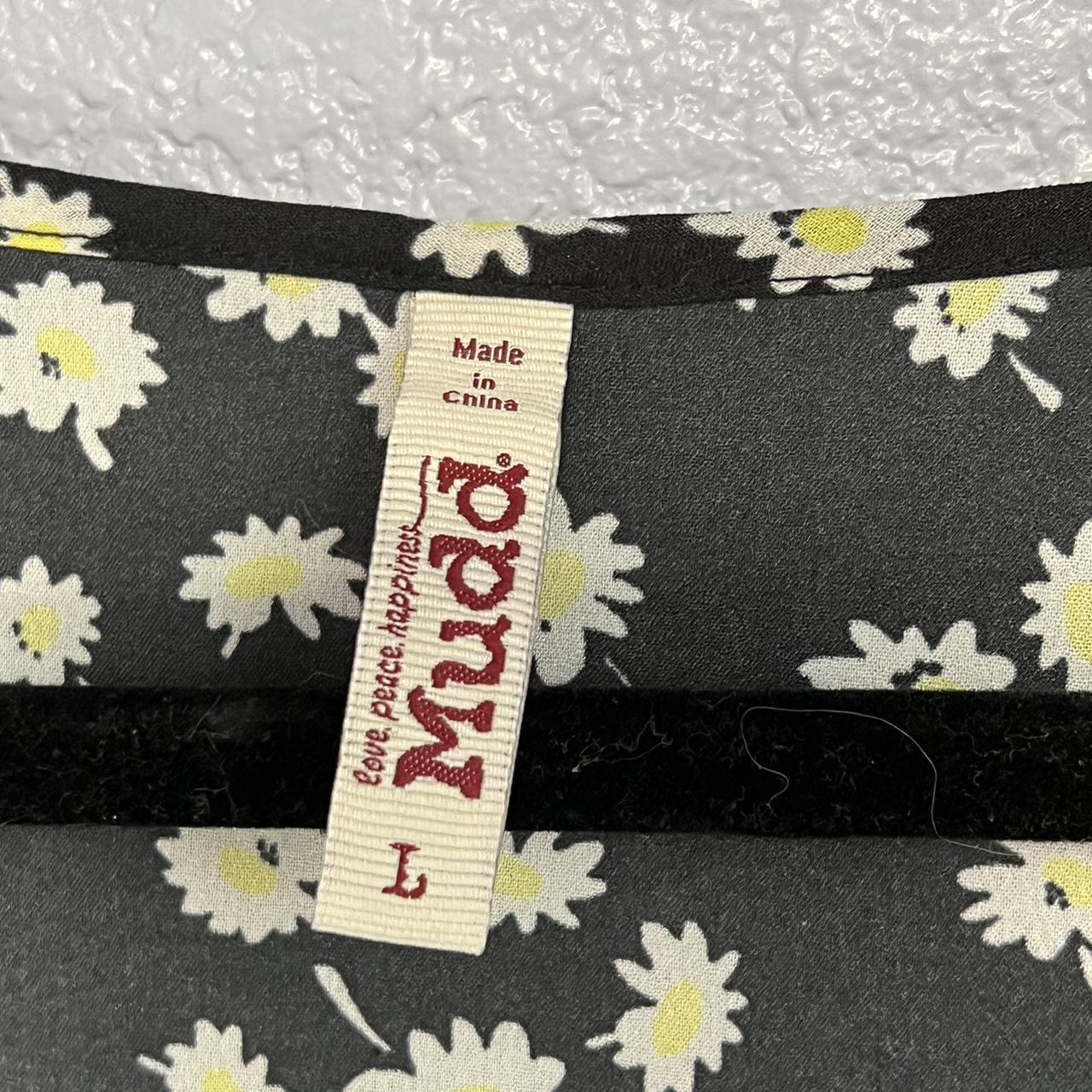 Mudd Clothing Women's Black and Yellow Blouse | Depop