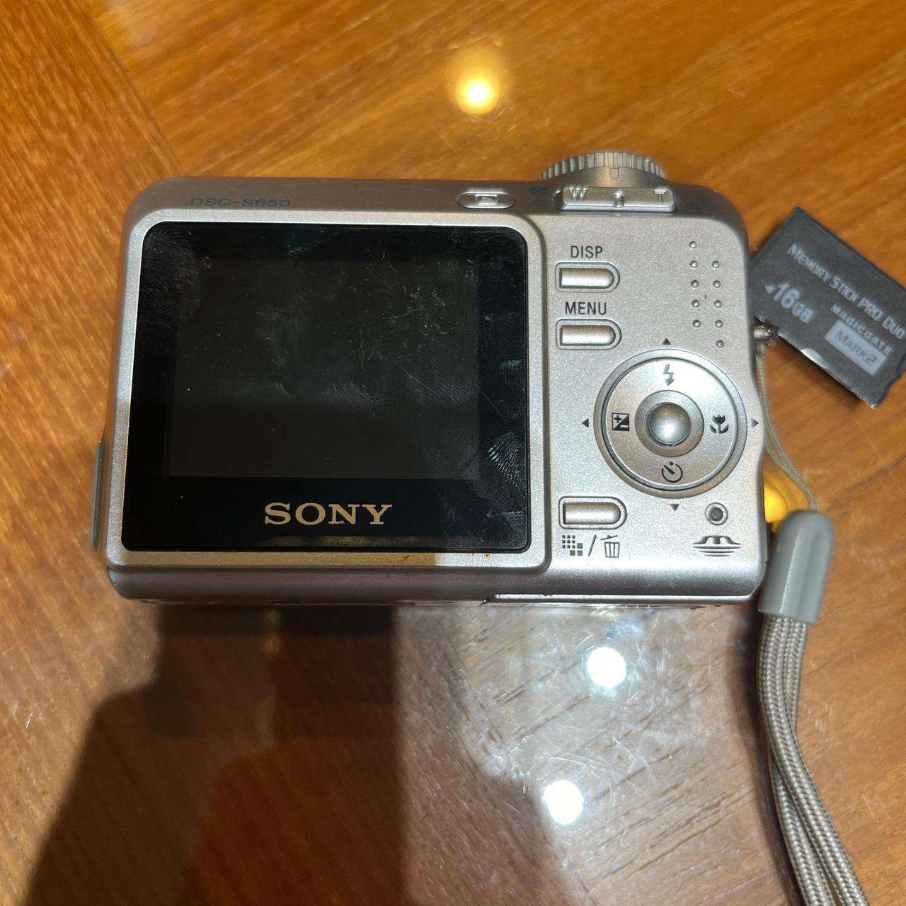 Sony DSC-S650 Cybershot digital camera with 7.2MP,... | Depop
